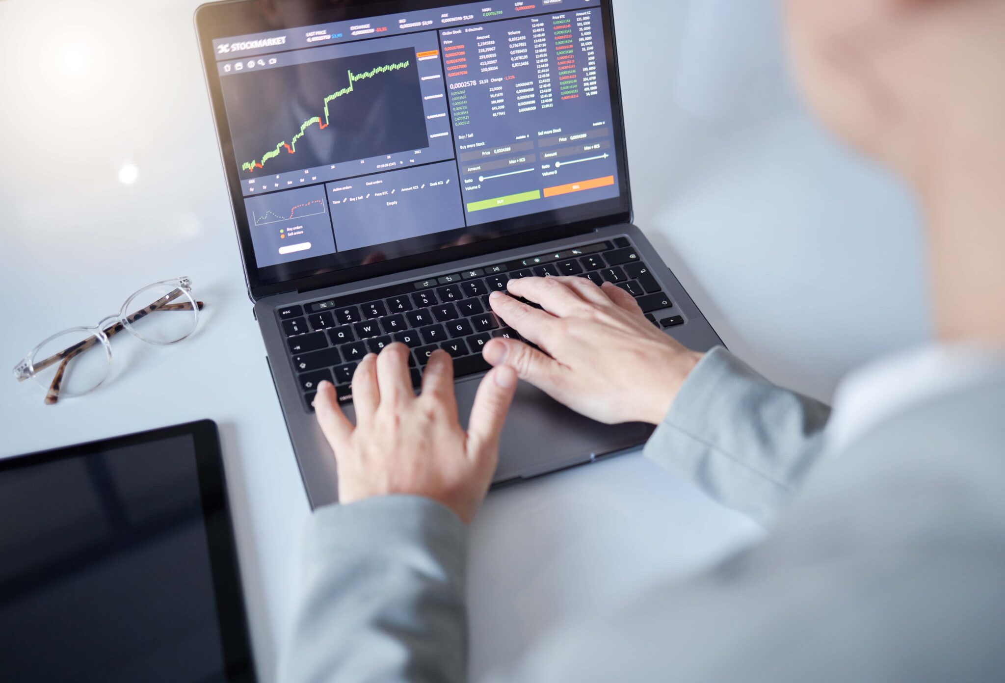 Basics of Options Trading - BrokerExtra