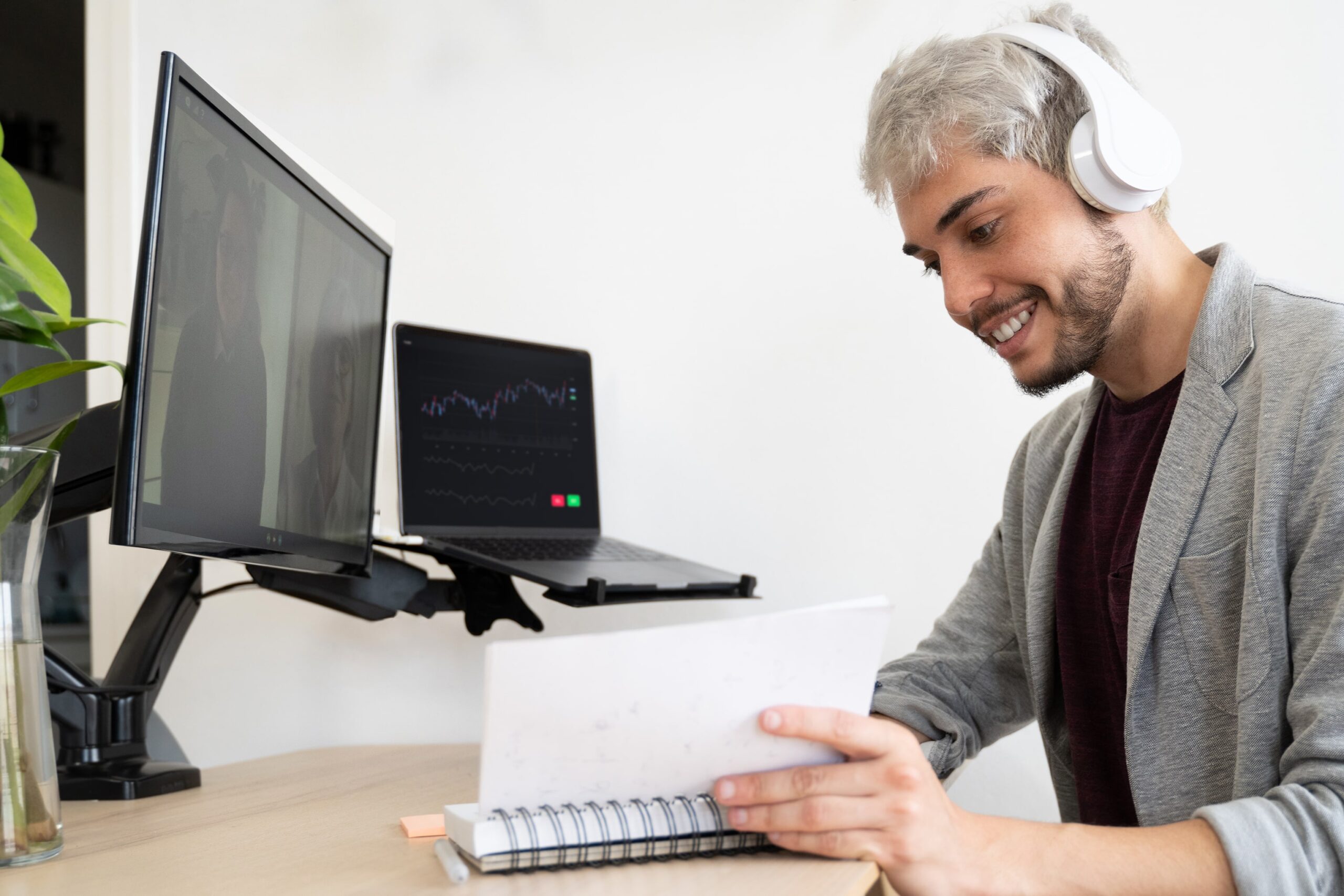 What is Retail Trading? - BrokerExtra