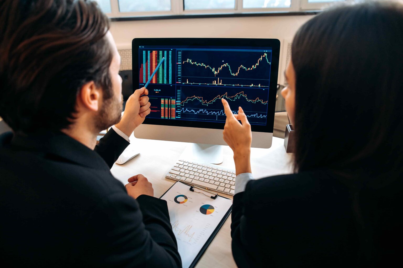 Breakout Patterns: A Comprehensive Guide for Traders - BrokerExtra